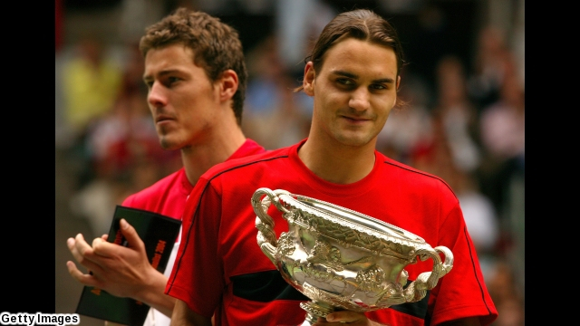 テニスグランドスラム名勝負選 全豪2004 男子シングルス決勝 サフィンvsフェデラー | WOWOWオンデマンドで見る